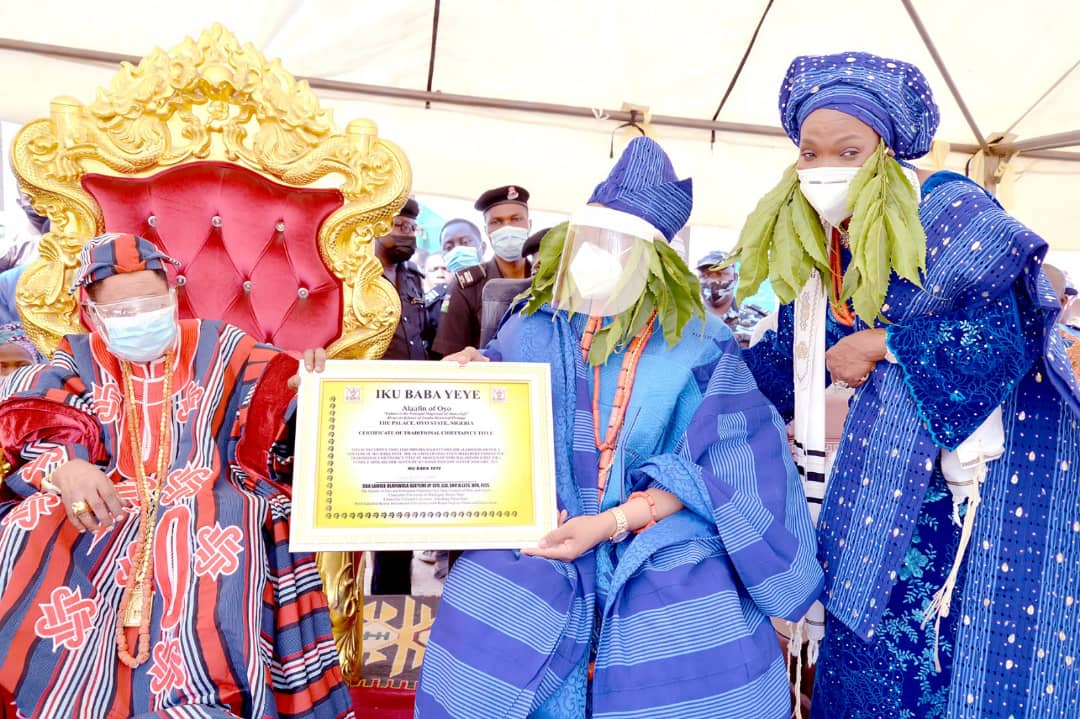 Oil magnate, Afolabi, installed Akogun of Yorubaland at Alaafin's ...